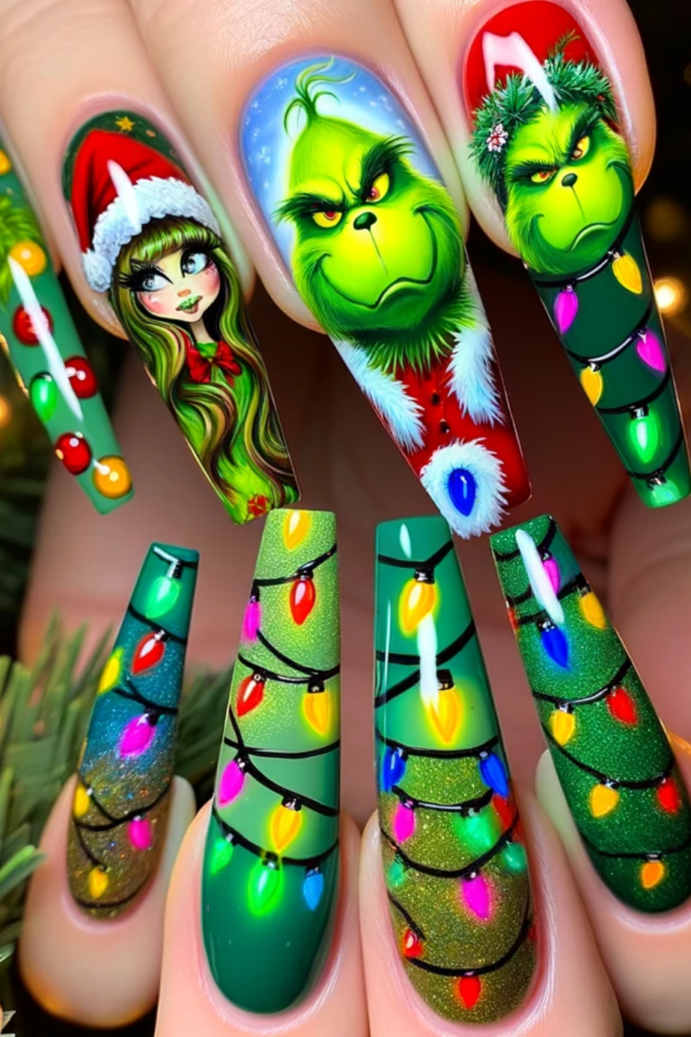 33 Grinch Nails-Steal the Festive Spirit