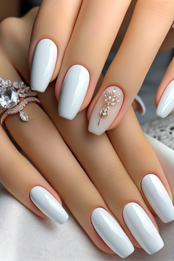 33 Minimalist Nails That Are Simple And Pretty