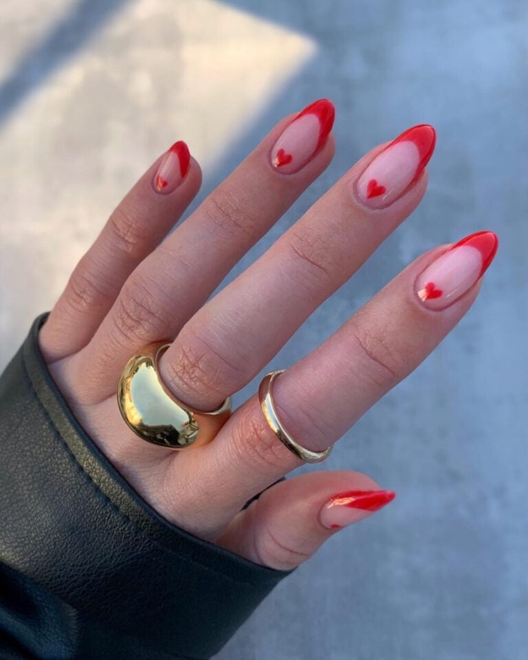 39 Heart Nails That Will Make Your Heart Throb