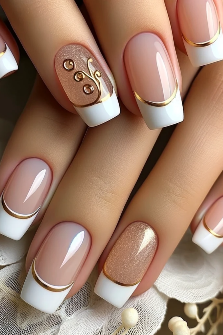 33 Minimalist Nails That Are Simple And Pretty