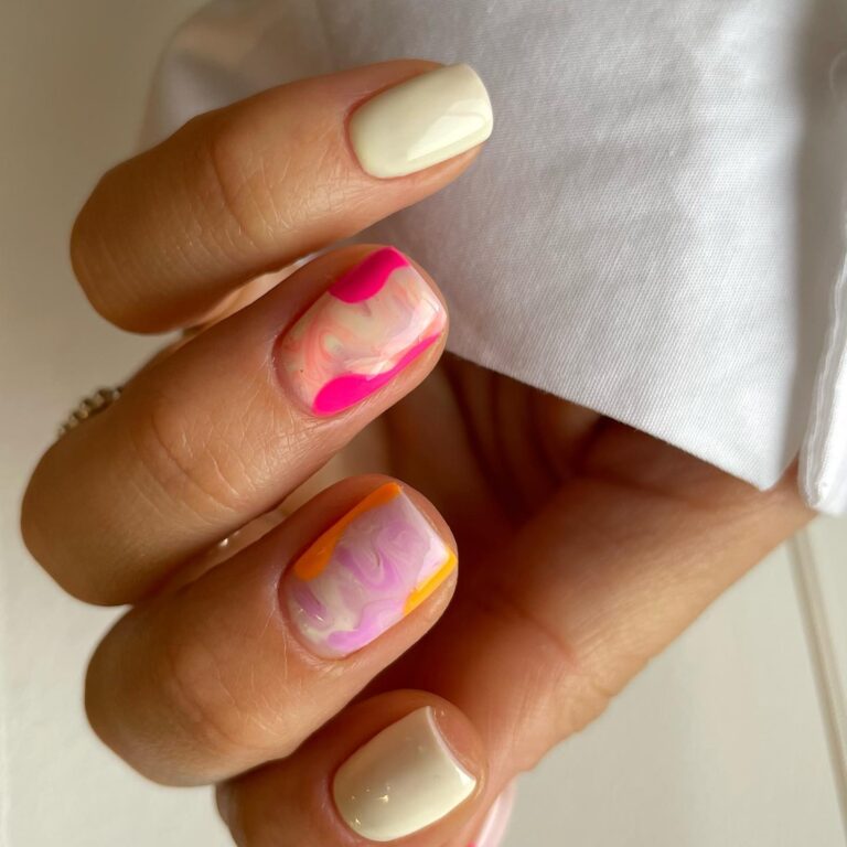 35 Trendsetting June Nail Designs to Brighten Your Look