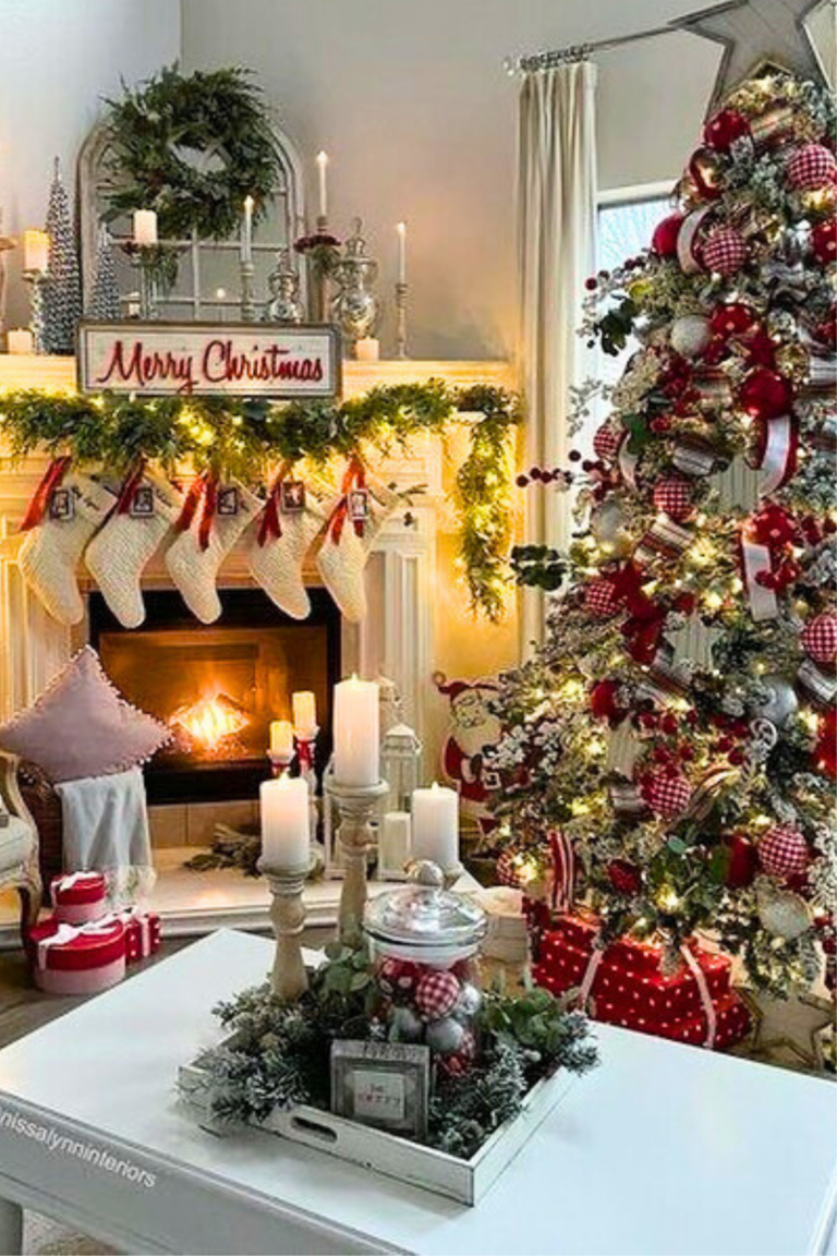 Cozy Apartment Christmas Decor For Your Holidays | Five Senses of Living