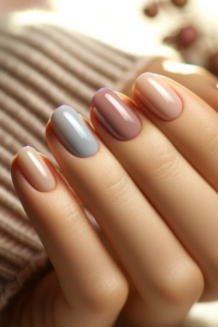 33 Minimalist Nails That Are Simple And Pretty