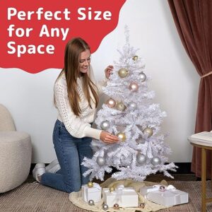37 Christmas Tree Ideas For Small Apartments