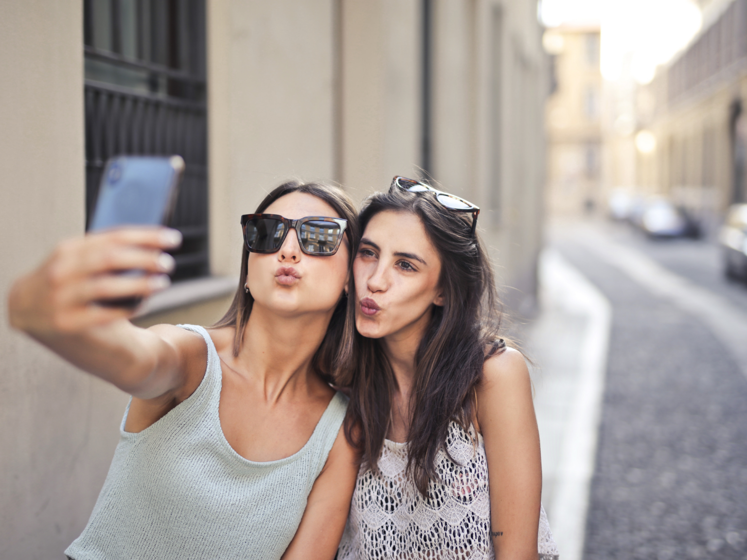 32 Useful Graduation Gifts Your Best Friend Will Actually Want And Use