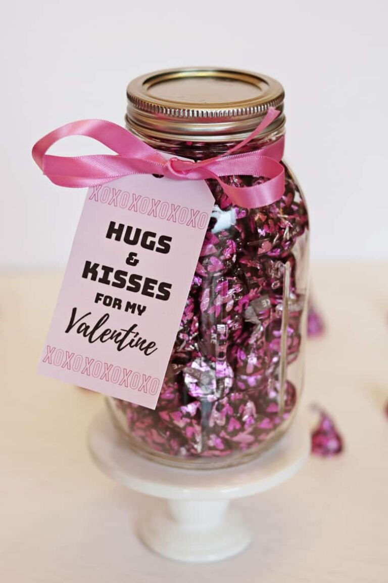 50 Gift Worthy Creative Mason Jar Valentine's Day Ideas That'll ...