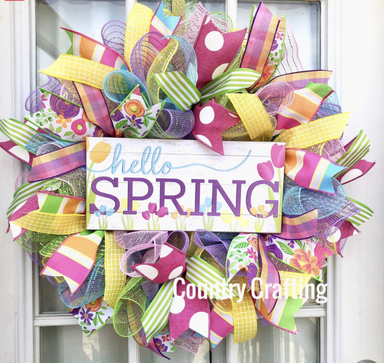 28 Unique And Welcoming Spring Wreath Ideas To Brighten Up Your Home