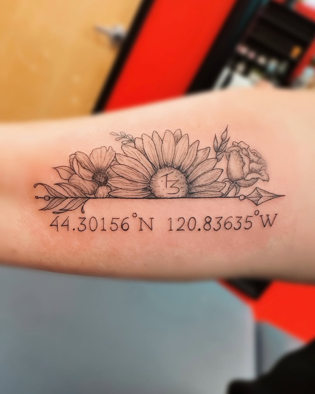 39 Forearm Tattoos: The Hottest Trends of the Year!