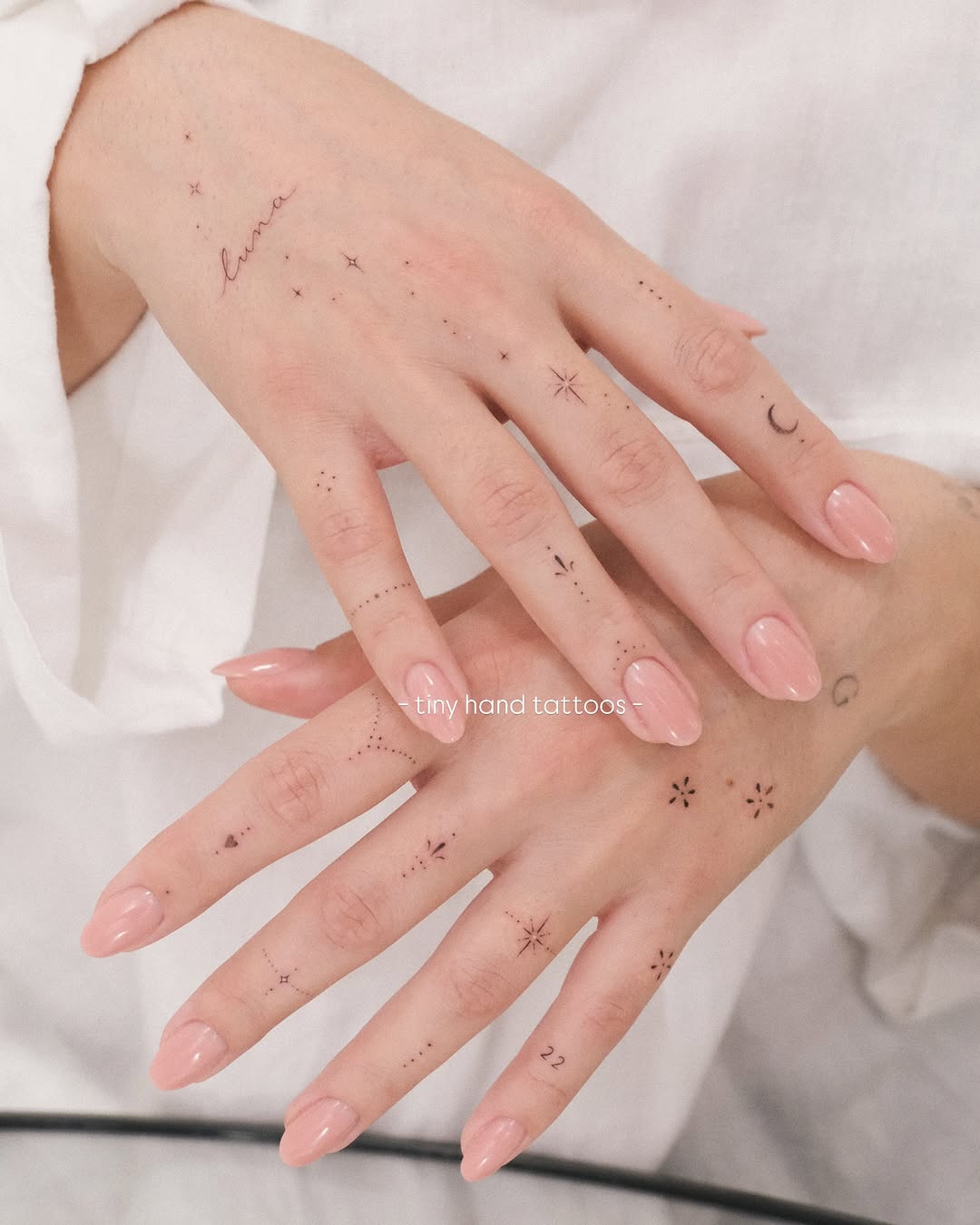 33 Small Tattoos That Are Trendy And Hot