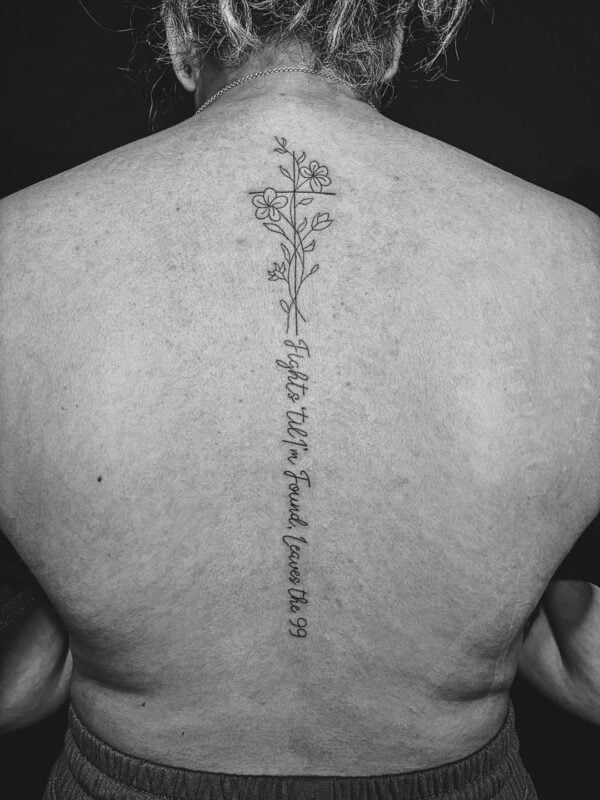 29 Stunning Spine Tattoo Ideas That Are Bold, Beautiful, and Meaningful ...