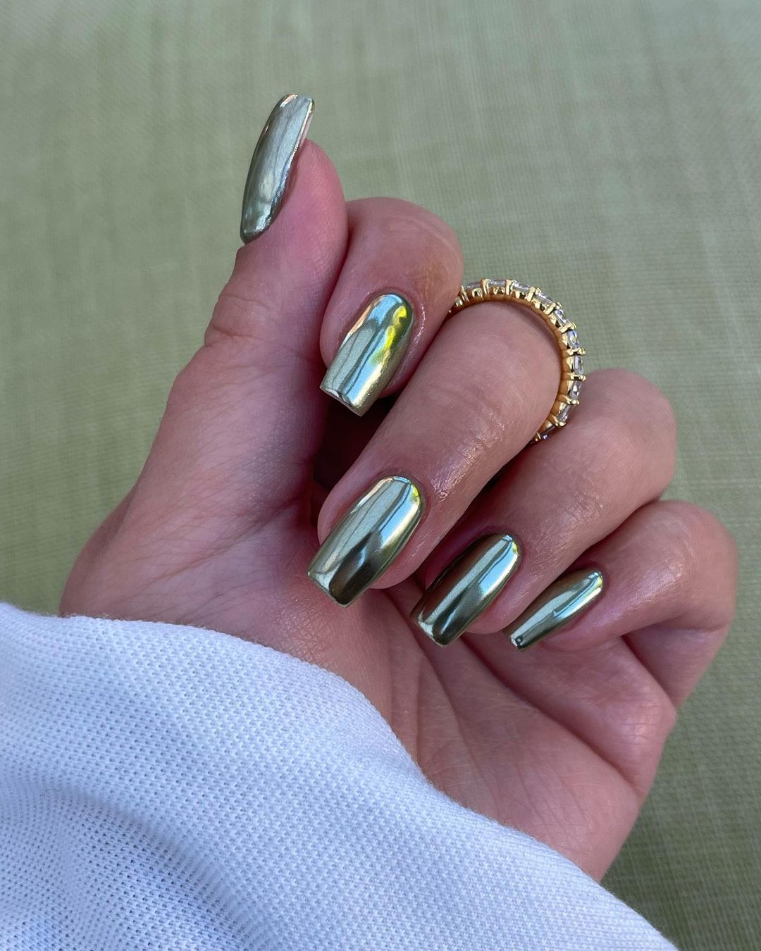 43 Chrome Nails To Indulge In The Shimmer