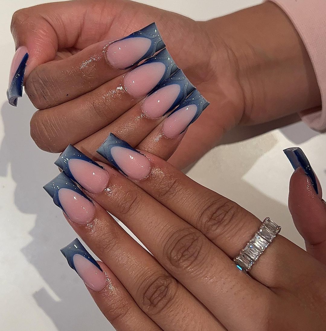 23 Cool, Classy & Bold: Blue Nail Ideas for Every Season
