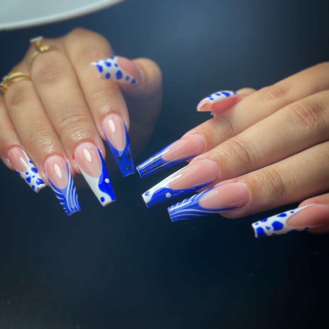 23 Cool, Classy & Bold: Blue Nail Ideas for Every Season