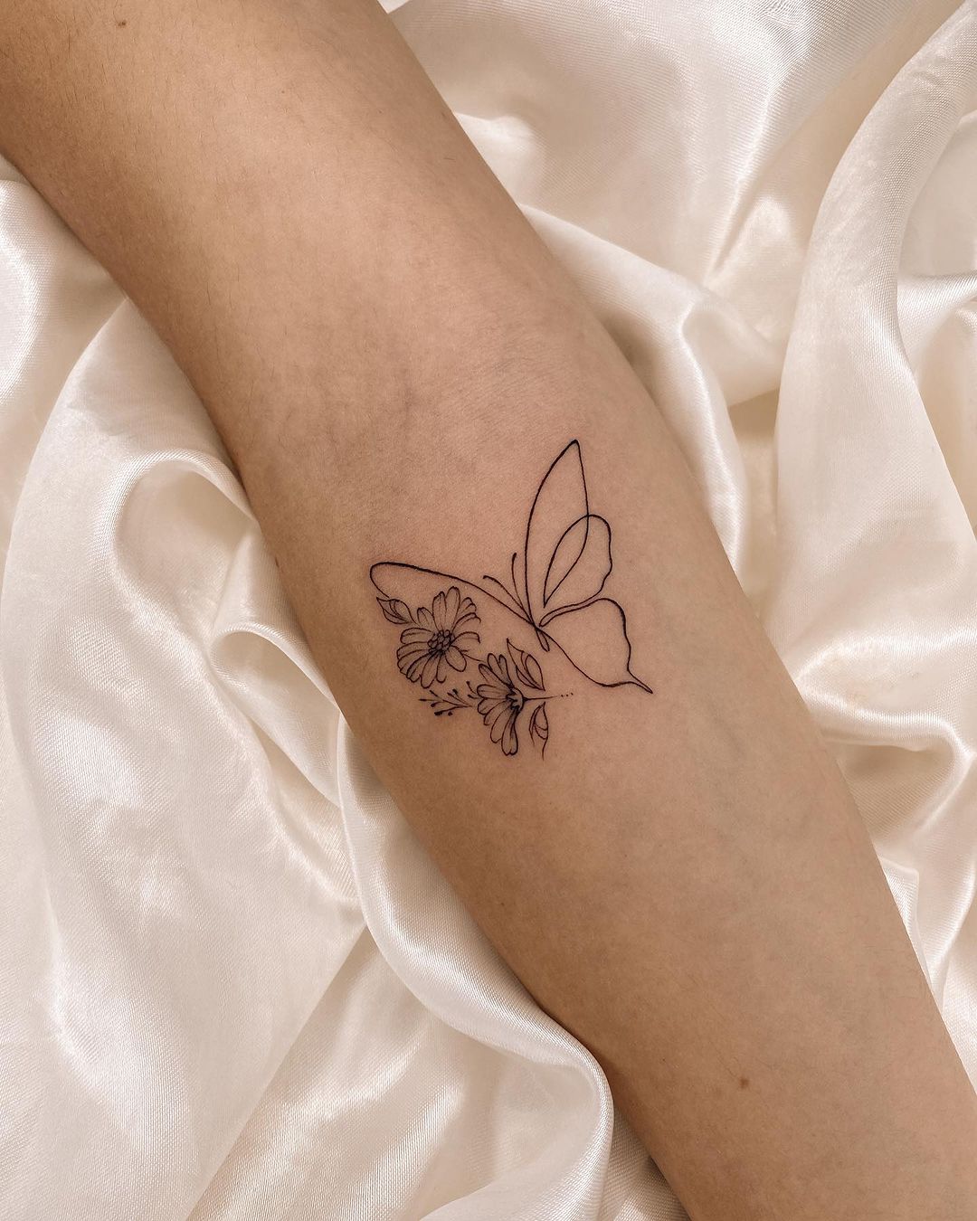 33 Butterfly Tattoos That'll Have You Fluttering To See Them