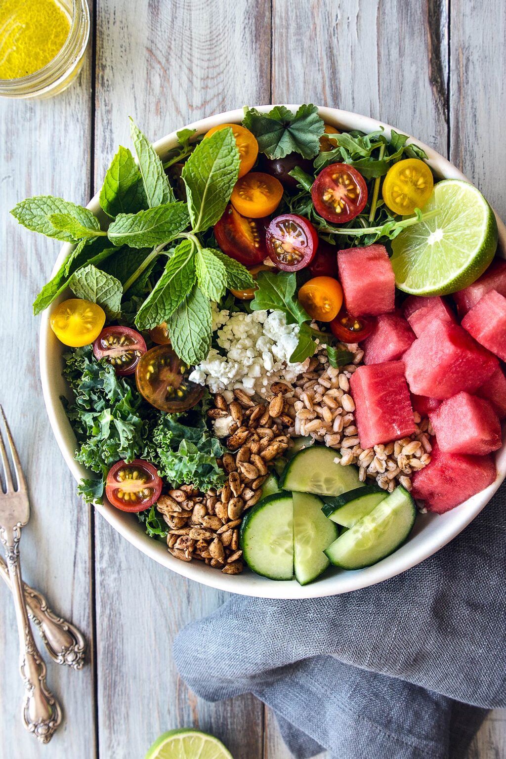 25 Summer Salads to Beat the Heat: Perfect For Small Kitchen Living