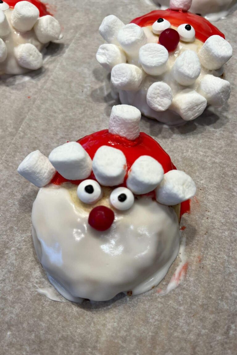 47 Festive Christmas Desserts You'll Love