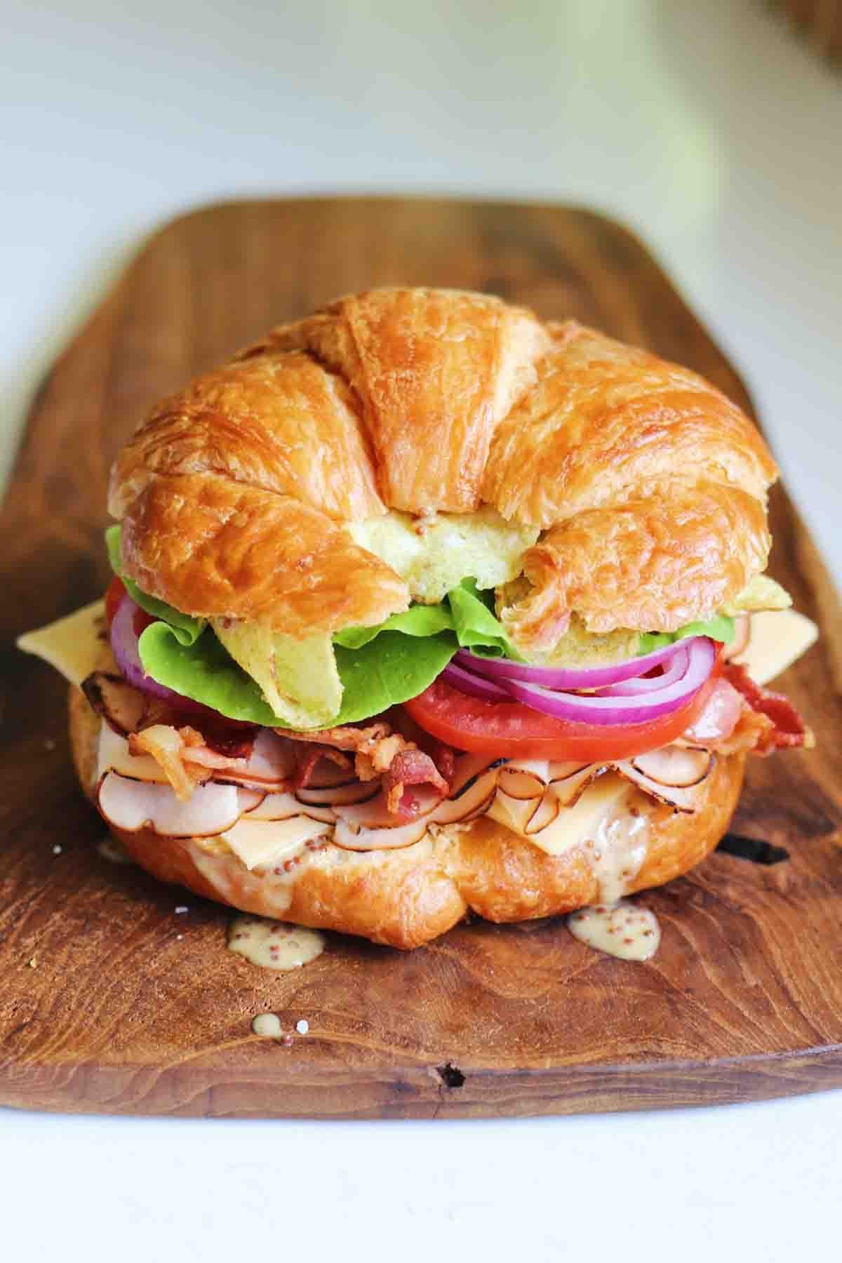 21 Must-Try Summer Sandwiches for Every Picnic and Party